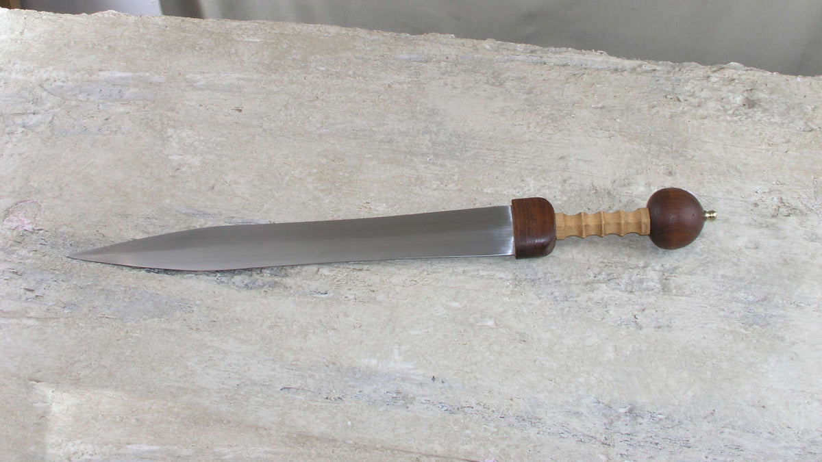 A custom Roman Gladius – Arms & Armor