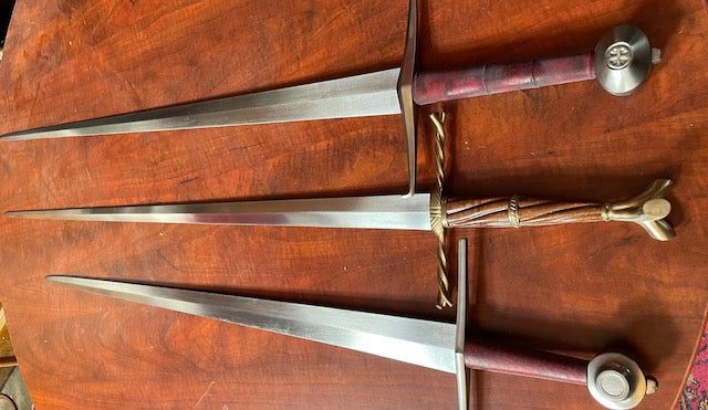 Exploring three type XV swords – Arms & Armor