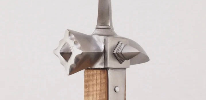 War Hammers vs. Other Hammers, What's the Difference? – Arms & Armor