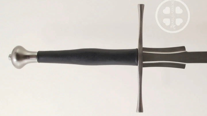 Historical Feders vs Modern Feders – Arms & Armor