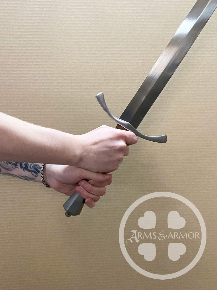 Brigand's Sword – Arms & Armor